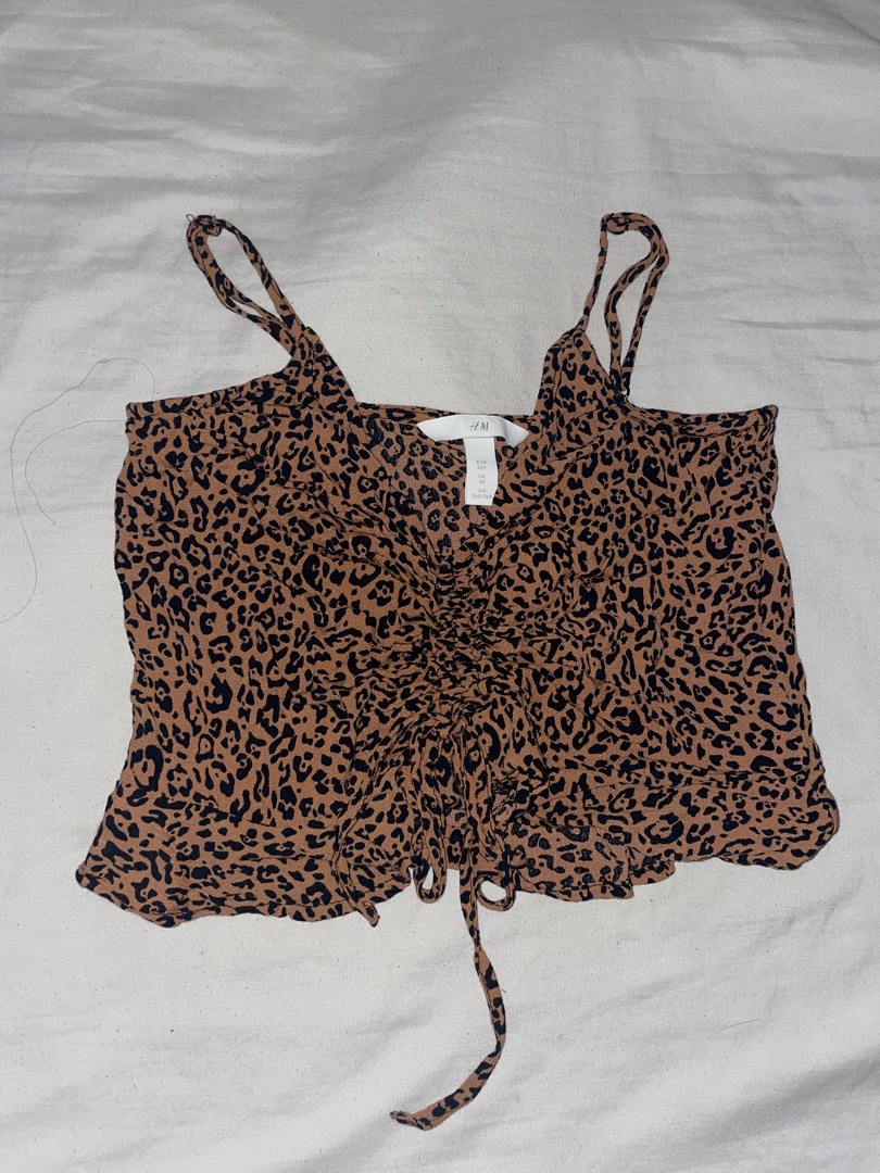cheetah print top, Women's Fashion, Tops, Other Tops on Carousell