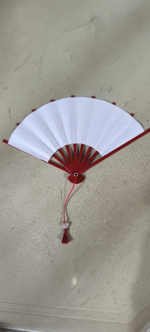 1/6 very cool White and Red Folding Fan, Hobbies & Toys, Toys & Games ...