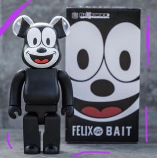 Bearbrick Turbo Hag Beckoning Cat 100% + 400%, Hobbies & Toys, Toys ...