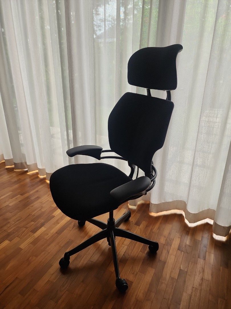 Humanscale Freedom Ergonomic Office Chair Black, Furniture & Home ...