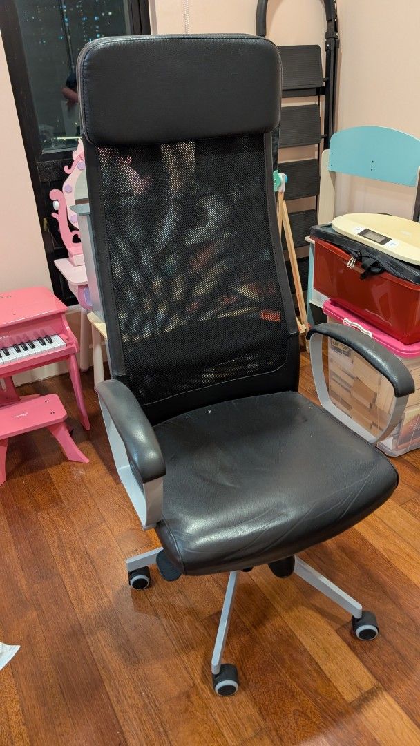 IKEA Markus Office Chair, Furniture & Home Living, Furniture, Chairs on ...