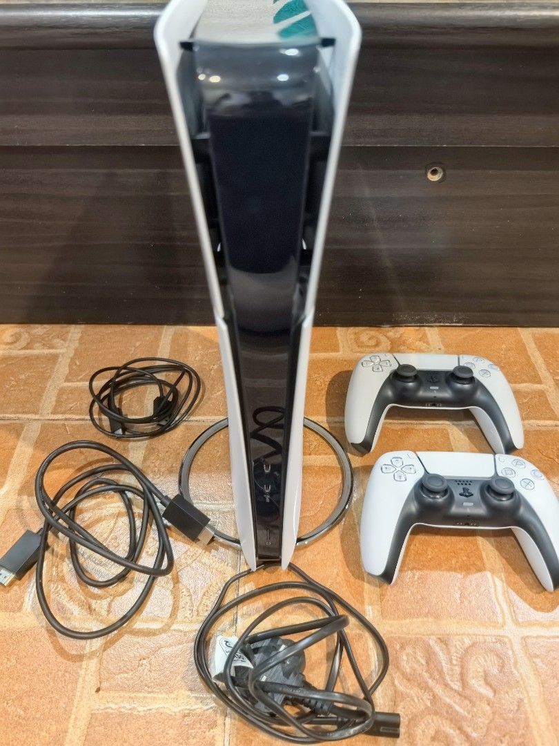 PS5 Slim Digital Edition with account, Video Gaming, Video Game ...