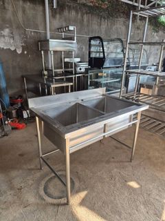 Rak Piring wastafel, Kitchen & Appliances di Carousell