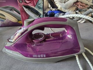 Tefal Pro Express Vision Steam Generator Iron GV9820, TV & Home ...