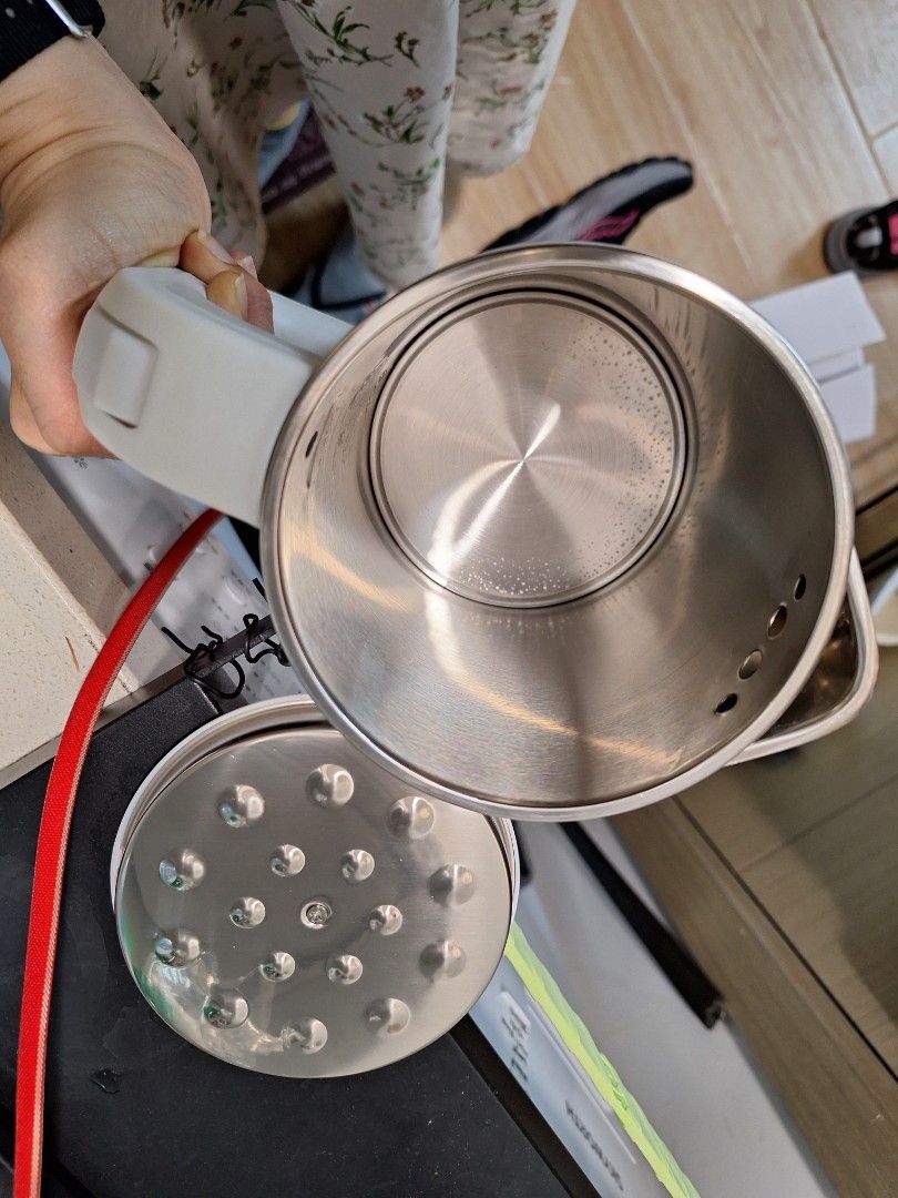 Weili Electric Kettle White Stainless Steel, 家庭電器, 廚房電器, 水壺 - Carousell
