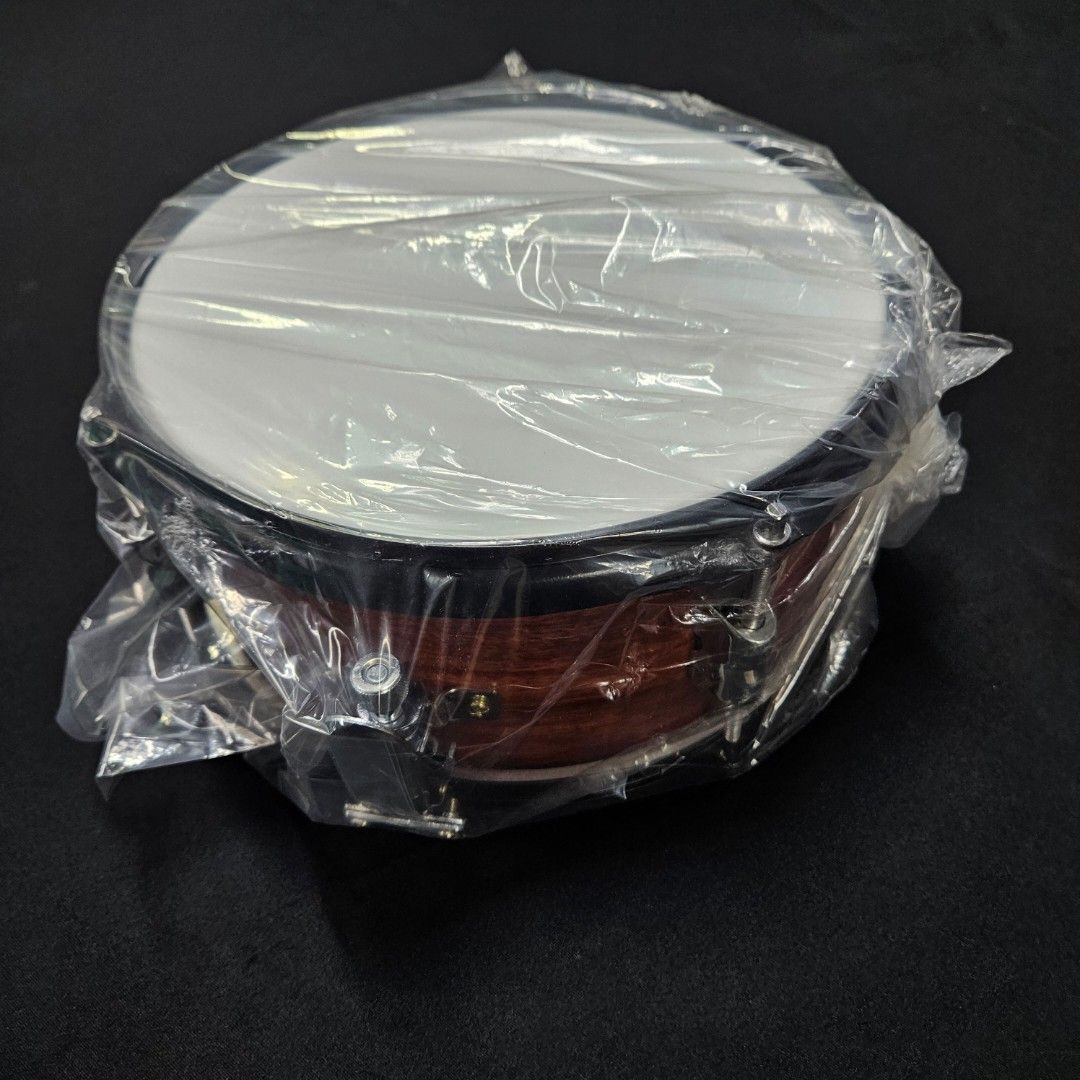10" x 4.5" snare, Hobbies & Toys, Musical Instruments on Carousell