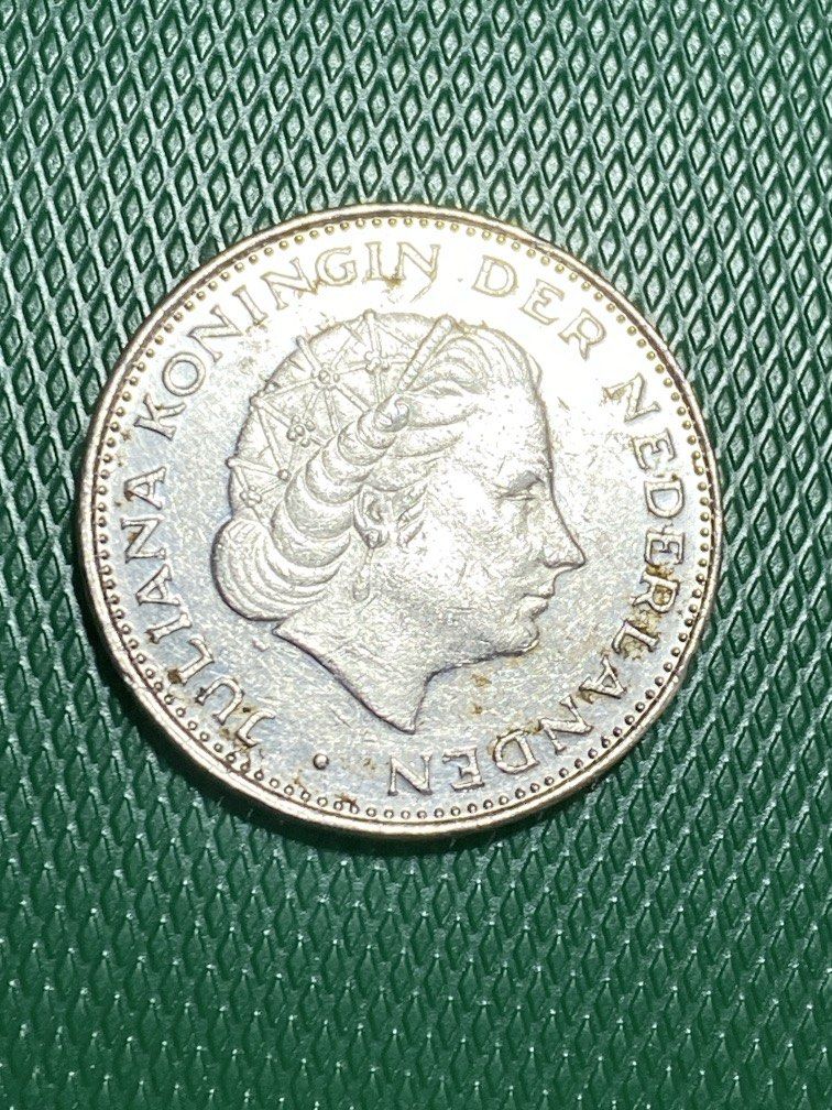 1971 Nederland 2 1/2 Guilder coin, Hobbies & Toys, Memorabilia ...