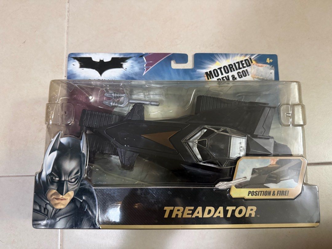 Batman The Dark Knight Attack Copter & Treadator Toys, Hobbies & Toys ...