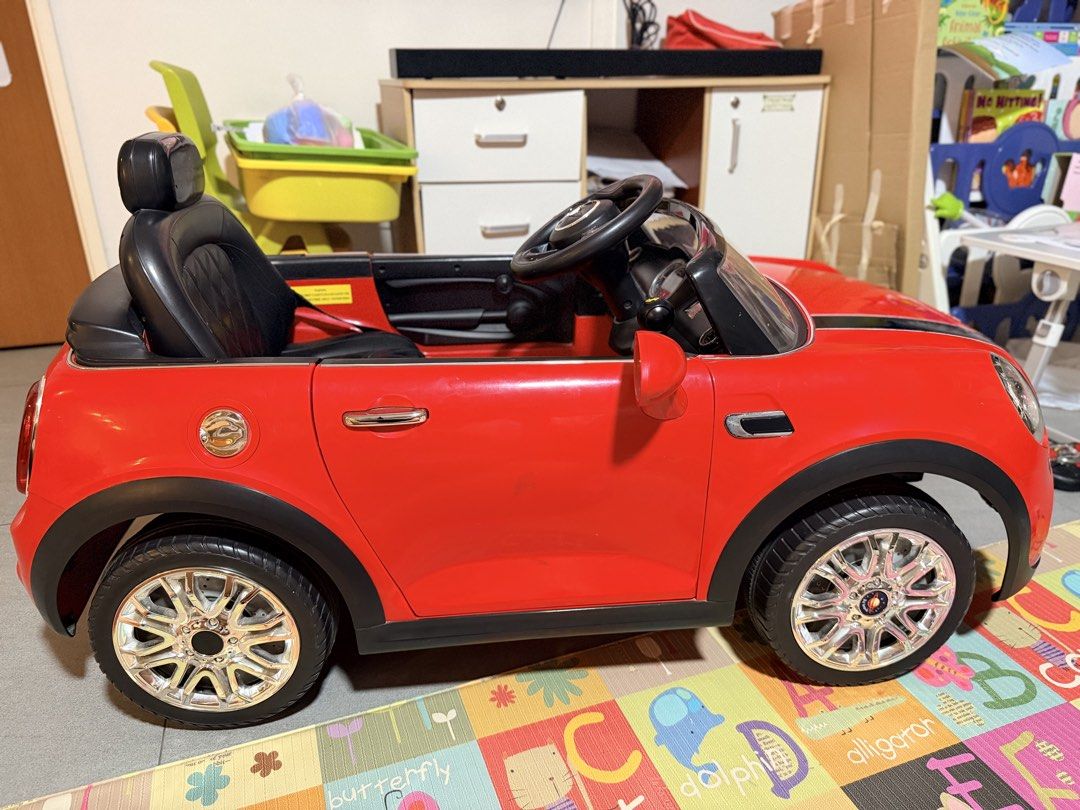 Electric remote control car, Toys & Collectibles on Carousell