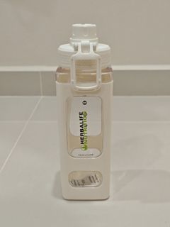 Herbalife Nutrition Shaker Bottle and Tote Bag Set, Furniture & Home ...