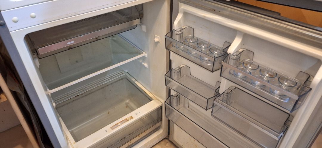 Fortress Refrigerator Grade 1 Energy Label and Washing Machine, 家庭電器 ...