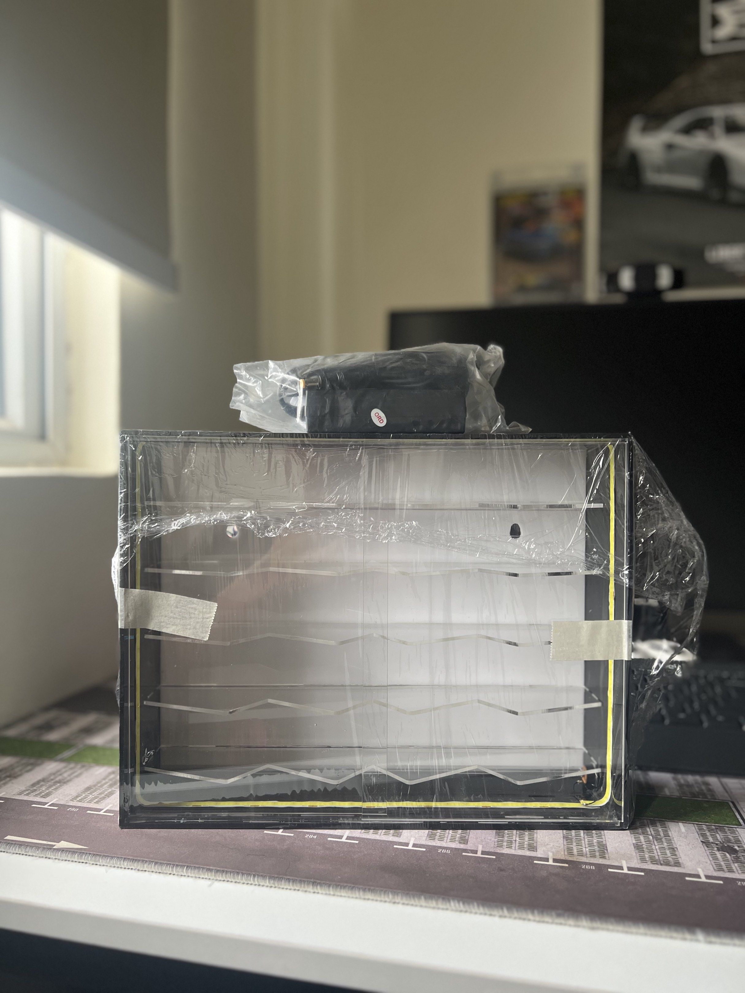 Hotwheels Diecast 1:64 Custom Acrylic Display Case with LED Lighting ...