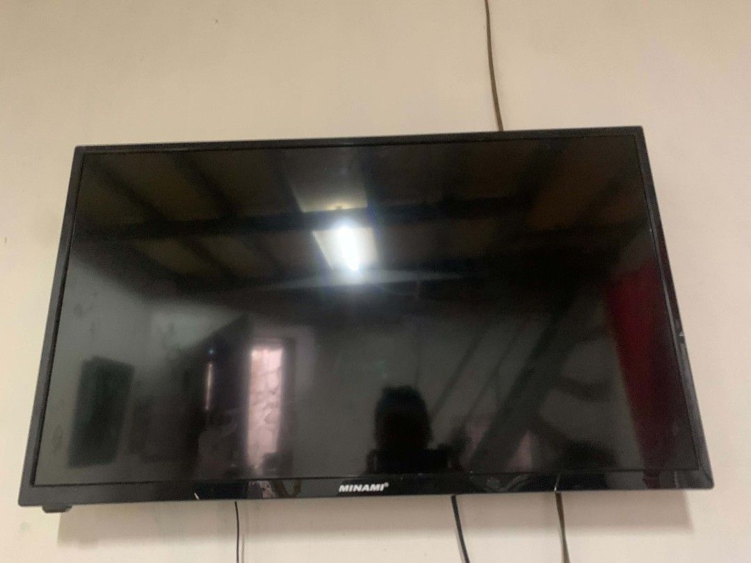 MINAMI SMART TV, TV & Home Appliances, TV & Entertainment, TV on Carousell