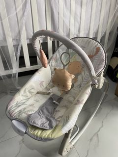 Bouncer, Bayi & Anak, Mainan & Baby Walker di Carousell