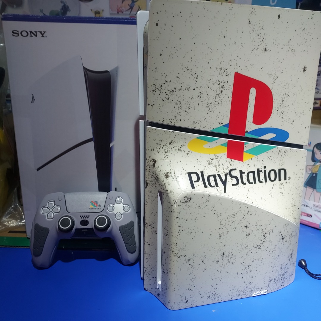 Sony PlayStation 5 slim disc 1tb with decal sticker (Lightly Used ...