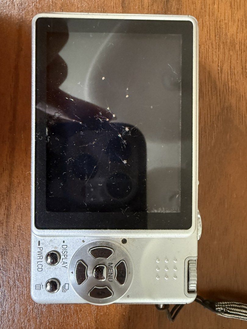 Panasonic Lumix DMC-FX7 5.0 MP Digital Camera with Leica Lens ...
