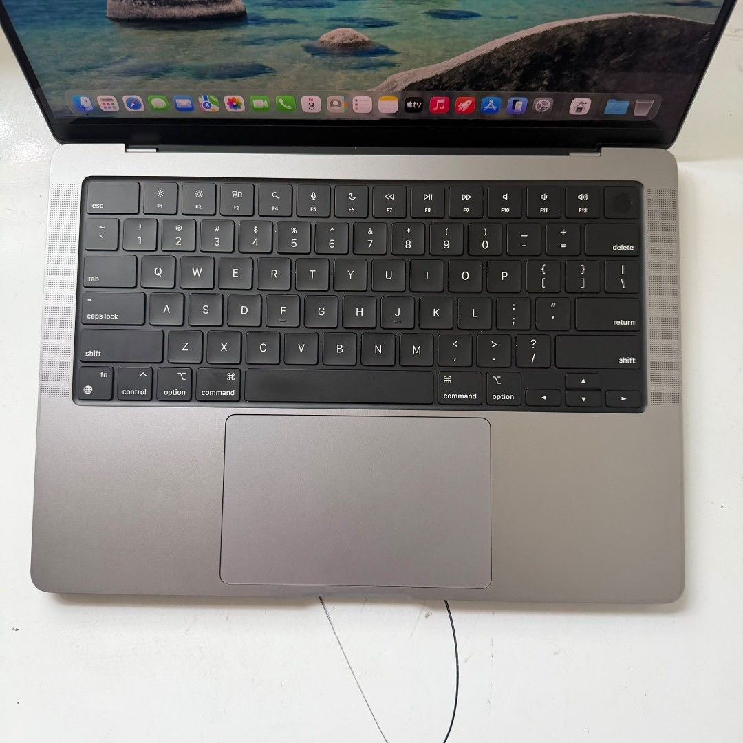 99% BH MacBook Pro 14 inch M1 Pro 32GB RAM, Computers & Tech, Laptops ...