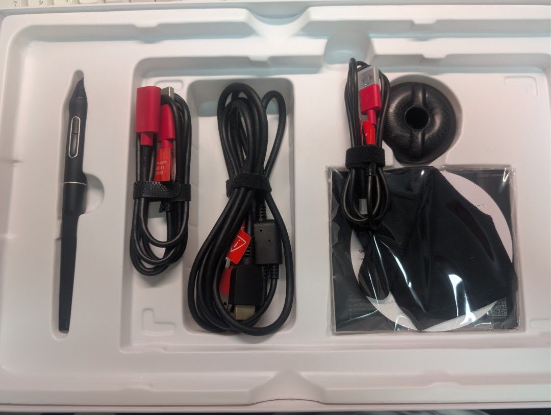 Huion Drawing Tablet with Pen and Accessories, Computers & Tech ...