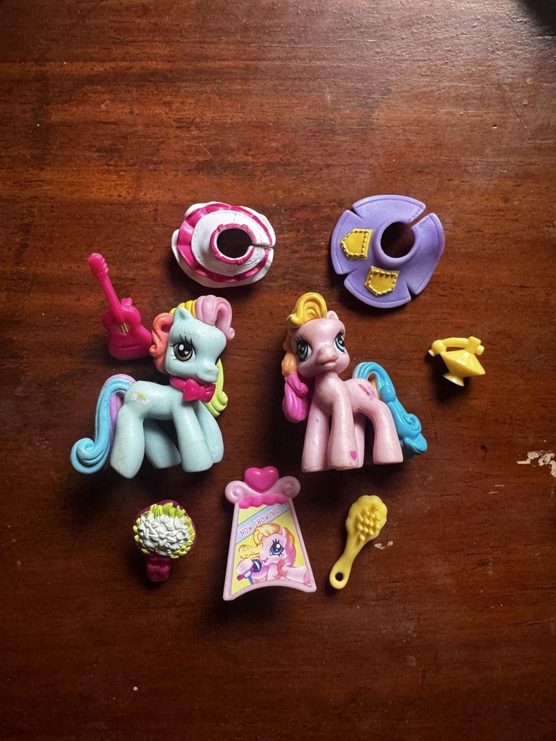 My Little Pony Mini Figures and Accessories Set, Hobbies & Toys, Toys ...