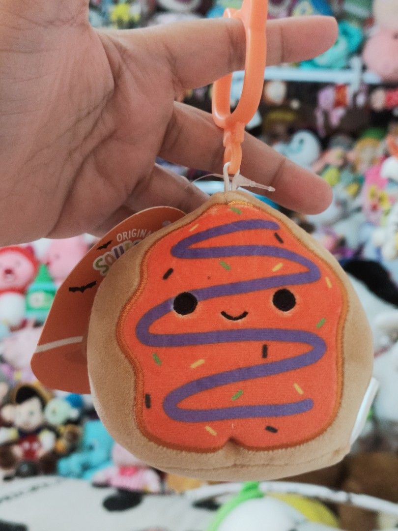 Squishmallows JAY The Halloween Frosted Sprinkle Donut 5" Plush Charm ...