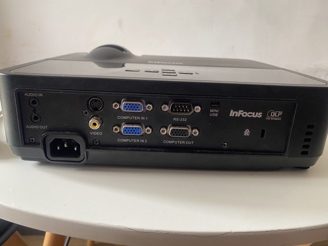 InFocus IN112 DLP Projector, TV & Home Appliances, TV & Entertainment ...