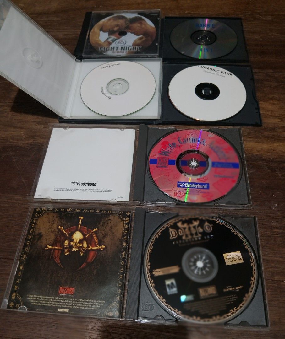 PC CD-ROM Games: Barbie, Fight Night, Castle Strike, Jurassic Park ...