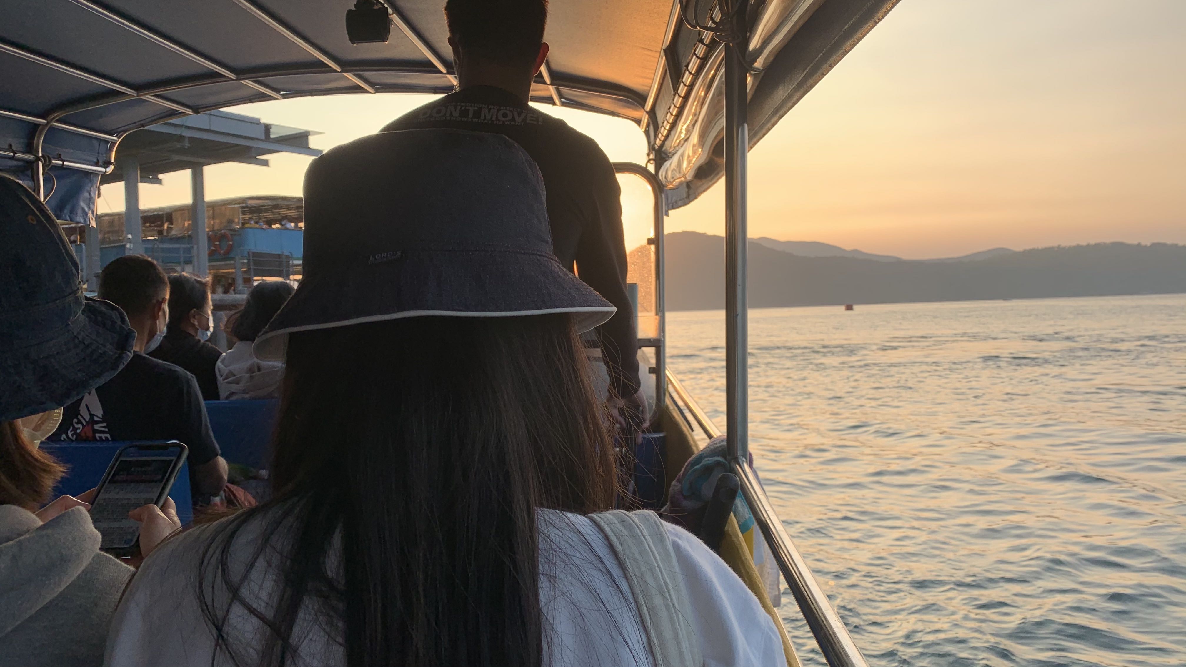 出／換ZB1 2025 香港演唱會加場, 門票＆禮券, 活動門票 - Carousell