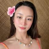 jennipop’s clo!'s items for sale on Carousell